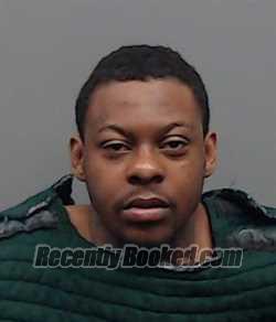 Recent Booking / Mugshot for RODERICK DEWAYNE DUNN in Smith County, Texas