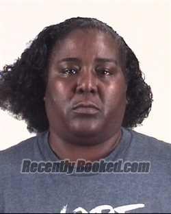 Recent Booking / Mugshot for GRETTA WILLIAMS in Tarrant County, Texas