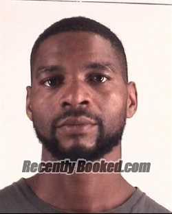 Recent Booking / Mugshot for MICHAEL LEMELLE in Tarrant County, Texas