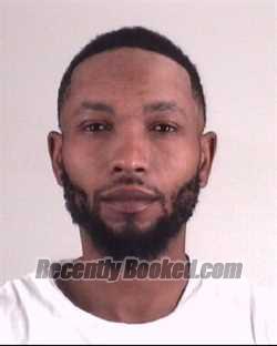 Recent Booking / Mugshot for KIRKSHUN RAWLS in Tarrant County, Texas