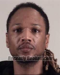 Recent Booking / Mugshot for KEVIN BANKS in Tarrant County, Texas