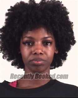 Recent Booking / Mugshot for TIARA SMITH in Tarrant County, Texas