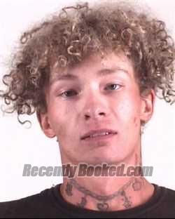 Recent Booking / Mugshot for BLUE SIMMONS in Tarrant County, Texas