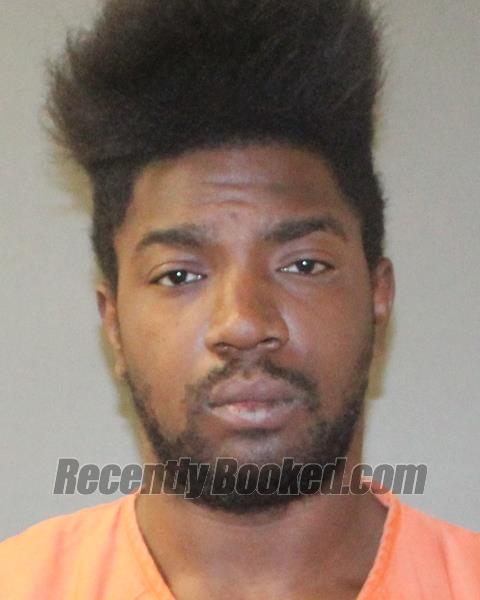 Recent Booking / Mugshot for DAMIEN JACKSON in Titus County, Texas