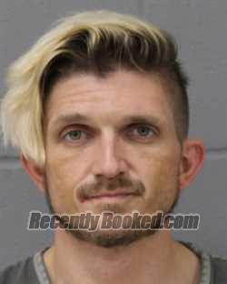 Recent Booking / Mugshot for MATTHEW DAIGLE in Travis County, Texas