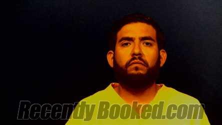 Recent Booking / Mugshot for Daniel Martinez in Victoria County, Texas