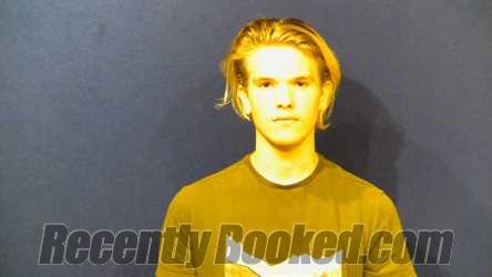 Recent Booking / Mugshot for Trace Perry in Victoria County, Texas