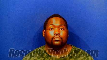 Recent Booking / Mugshot for Kane Jerome Riley in Victoria County, Texas