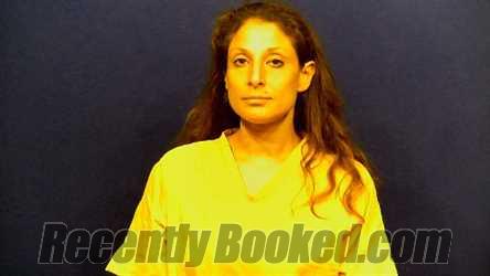 Recent Booking / Mugshot for Leslie Medrano Rivera in Victoria County ...