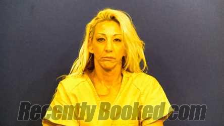 Recent Booking / Mugshot for Samantha Jane Radcliffe in Victoria County ...