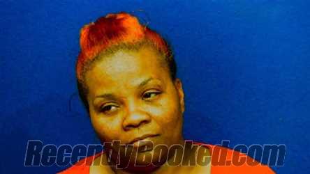 Recent Booking / Mugshot for Latosha Smith in Victoria County, Texas