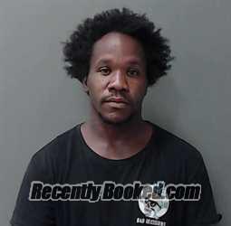 Recent Booking / Mugshot for Andre Tarell Vinson in Waller County, Texas