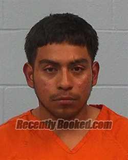 Recent Booking / Mugshot for Ronaldo Ernesto Colindres-Simon in ...