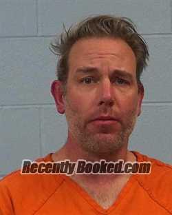 Recent Booking / Mugshot for Kevin Michael Mosebar in Williamson County ...