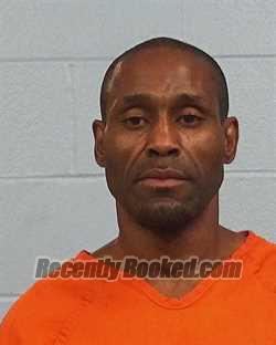 Recent Booking / Mugshot for Xavier Darnell Mackey in Williamson County ...