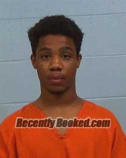 Recent Booking / Mugshot for Jaden Tyson Seymour in Williamson County ...