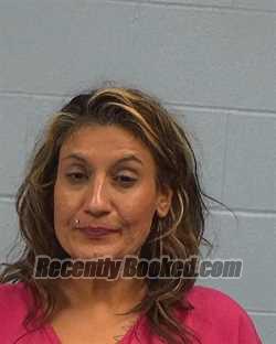 Recent Booking / Mugshot for Jennifer Renee Reyes in Williamson County ...