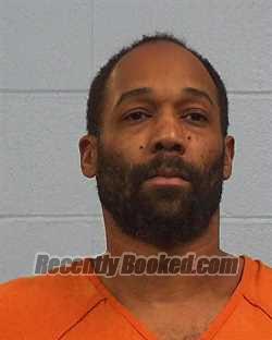 Recent Booking / Mugshot for Brandyn Jamelle Taylor in Williamson ...