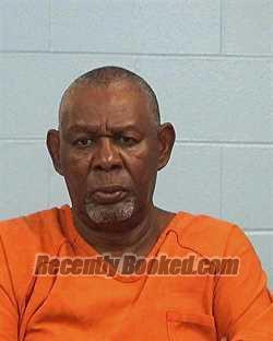Recent Booking / Mugshot for Robert James Higgins in Williamson County ...
