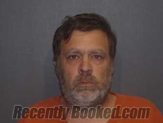 Recent Booking / Mugshot for ROGER ALLEN POTTER in Wood County, Texas