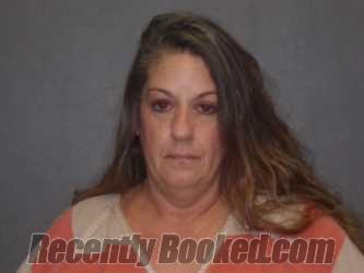 Recent Booking / Mugshot for MISTIE RENEE MIDDLETON in Wood County, Texas