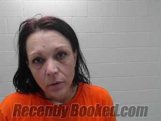 Recent Booking / Mugshot for Kelly Lynn McGuire in Atchison County, Kansas