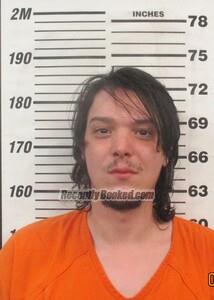 Recent Booking / Mugshot for Titus Abel Mccully in Cherokee County, Kansas