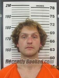 Recent Booking / Mugshot for Donovan Wade Jones in Cherokee County, Kansas