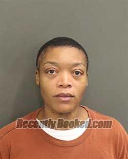 Recent Booking / Mugshot for SHANEKA SHONTA SIMMONS in Orange County ...