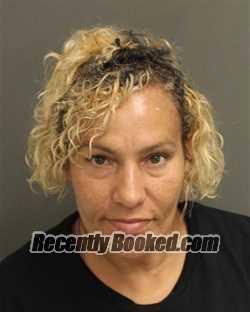 Recent Booking / Mugshot for SUMMER ELIZABETH LEACH in Orange County ...