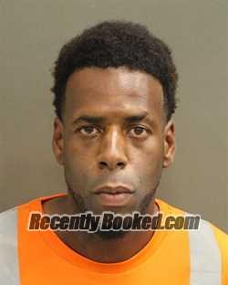 Recent Booking / Mugshot for OFFIT LORENZO RUSS in Orange County, Florida