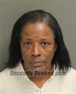 Recent Booking / Mugshot for SHELIA JENESE WRIGHT in Orange County, Florida