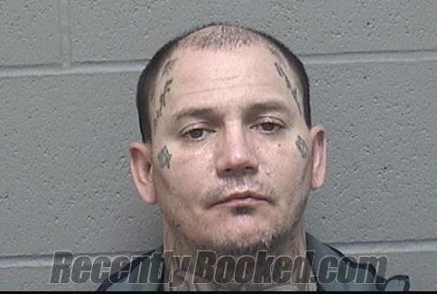 Recent Booking / Mugshot for JASON EVERETT RAKESTRAW in Crawford County ...
