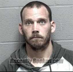 Recent Booking / Mugshot for JESSE LAVERN COLE in Crawford County, Kansas