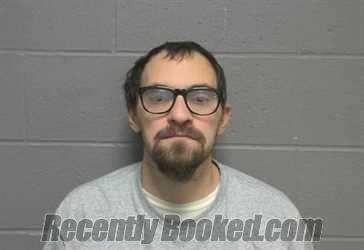 Recent Booking / Mugshot for STEVEN JAMES YATES in Crawford County, Kansas