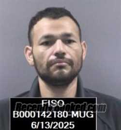 Recent Booking / Mugshot for Rene Efrain Reyes in Finney County, Kansas