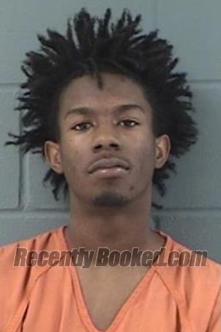 Recent Booking / Mugshot for KEVON ANTHONY MOORE in Geary County, Kansas