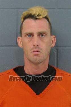 Recent Booking / Mugshot for CHARLES ANTHONY BARRETT in Geary County ...