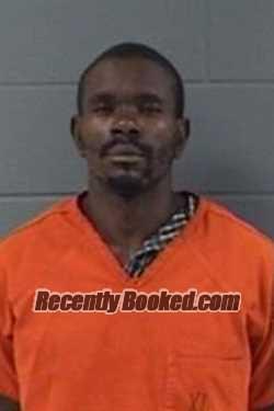 Recent Booking / Mugshot for DWAYNE ANDREW REID in Geary County, Kansas