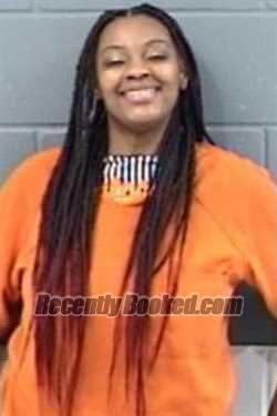 Recent Booking / Mugshot for KIERRA J THOMPSON in Geary County, Kansas