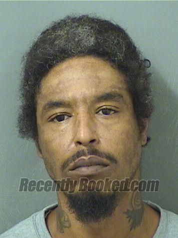 Recent Booking / Mugshot for DARRELL MCCRAY in Palm Beach County, Florida
