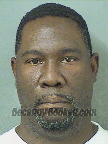 Recent Booking / Mugshot for LARRY ONEAL WILLIS in Palm Beach County ...