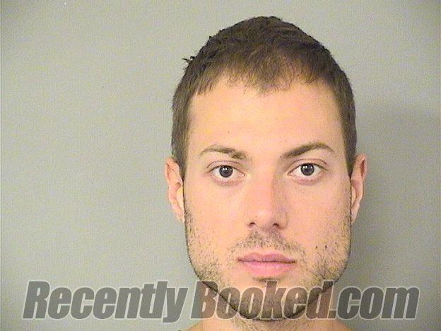 Recent Booking / Mugshot for KAMRYN BRENT EDWARDS in Palm Beach County ...