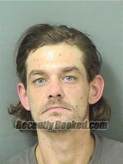 Recent Booking / Mugshot for MATTHEW RAYMOND KNAPP in Palm Beach County, Florida