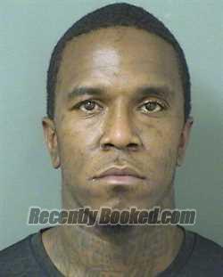 Recent Booking / Mugshot for STANLEY WALKER in Palm Beach County, Florida