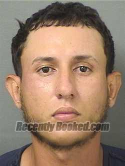 Recent Booking / Mugshot for DANNY LEONER ESCOBAR in Palm Beach County ...