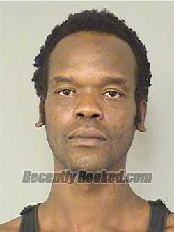 Recent Booking / Mugshot for OCTAVIOUS T SNEAD in Palm Beach County ...