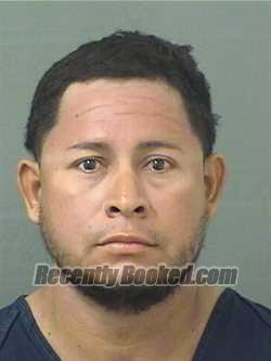 Recent Booking / Mugshot for KELVIN CHEVEZ in Palm Beach County, Florida