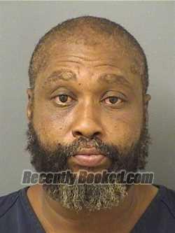 Recent Booking / Mugshot for HUDSON ALEXIS GOODING in Palm Beach County ...