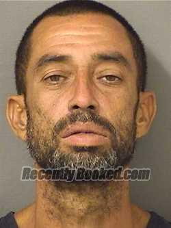 Recent Booking / Mugshot for DAVID REYES in Palm Beach County, Florida